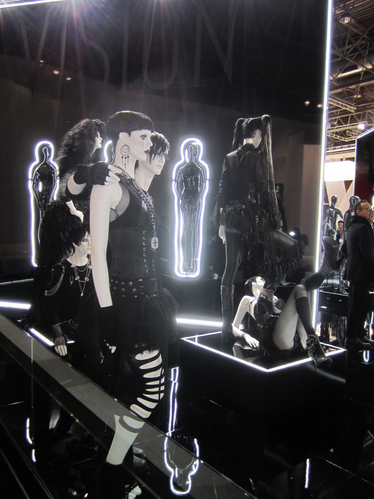 333 Fotos de inspiración para el diseño retail - visual merchandising