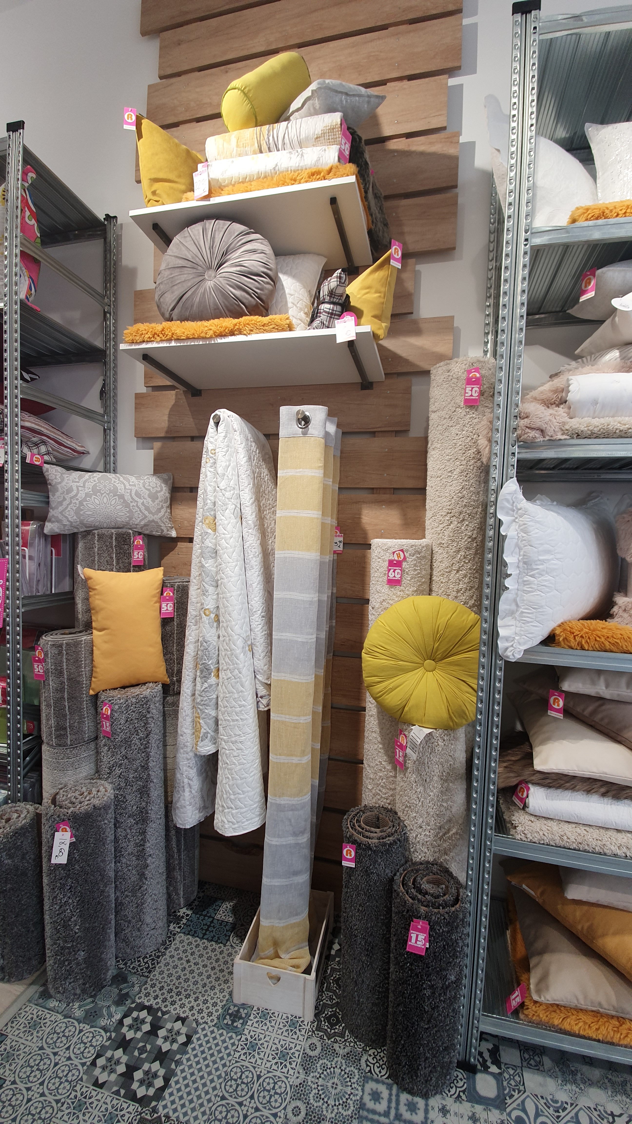 Escaparatismo - visual merchandising para marcas que cumplen sueños en ...